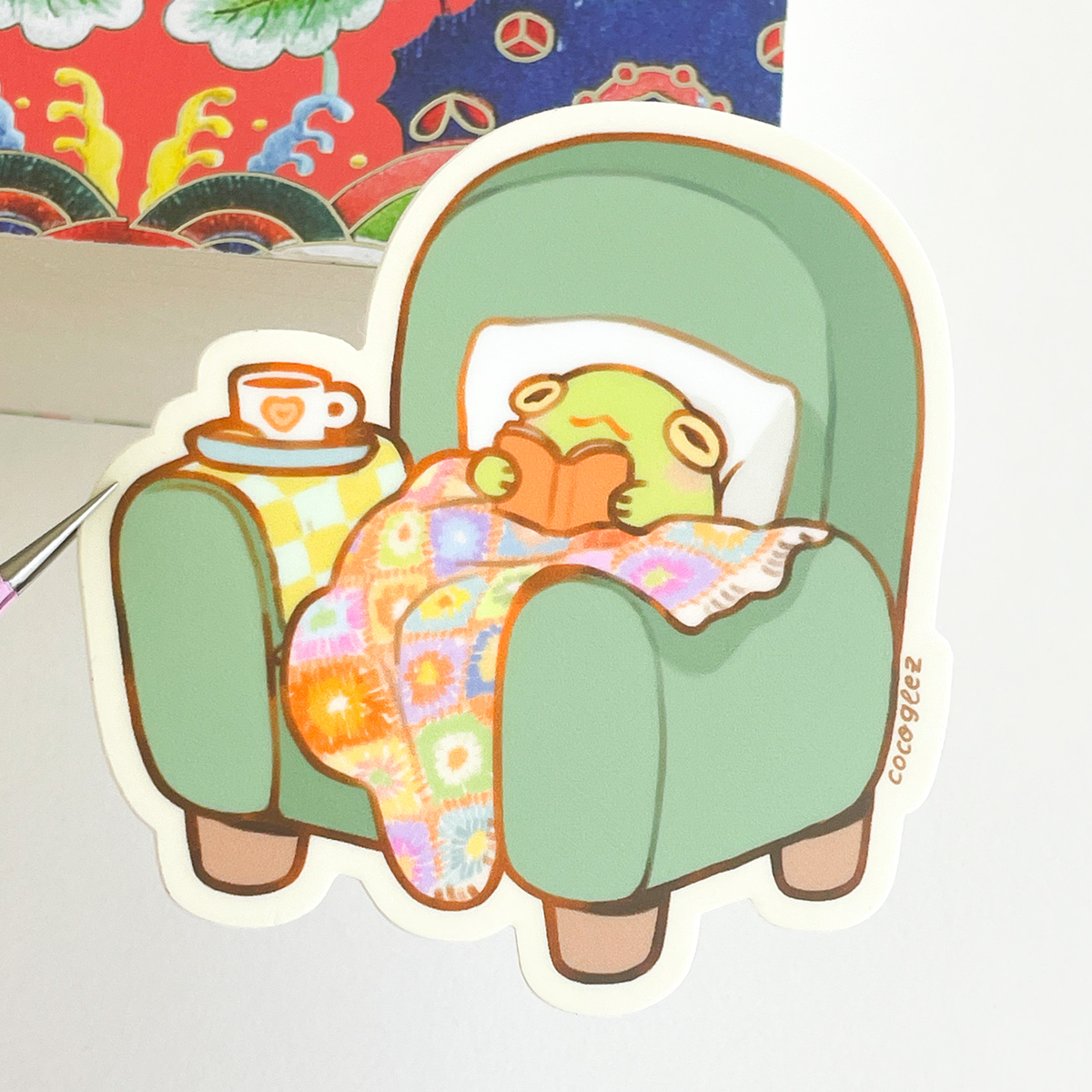 Cozy frog - Vinyl sticker – CocoGlez